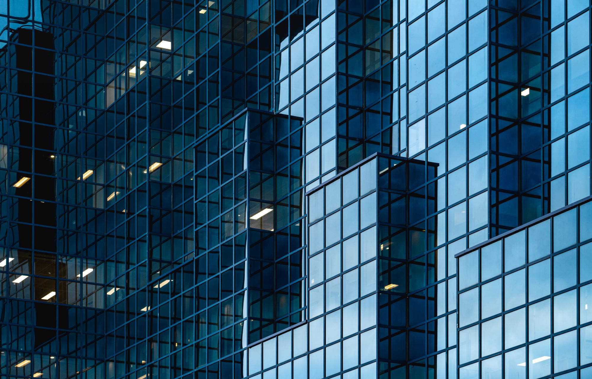 How will lower rates, AI, and private credit reshape global banks in 2026?